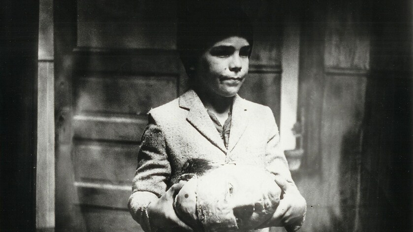 Eraserhead - Film online på Viaplay