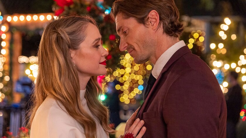 Se Christmas is You online - Viaplay