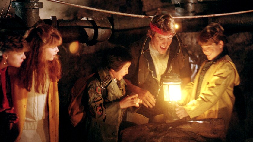 The Goonies - dödskallegänget - Film online på Viaplay
