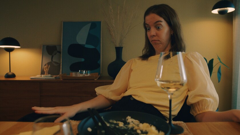 Nede - Sæson 1 - Afsnit 2 - Viaplay