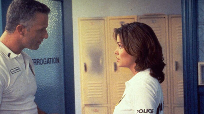 Pacific Blue - Säsong 1 - Avsnitt 2 - TV-serier online - Viaplay